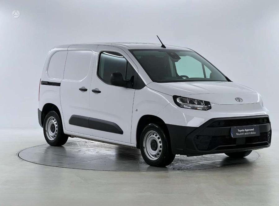 Balts Toyota Proace City 2024 Viļņa, ar dzinēja tilpumu 1.50 L un nobraukumu 19 tūkst. km par 18900 €, foto 18 vietnē AUTOMOTO.COM.LV