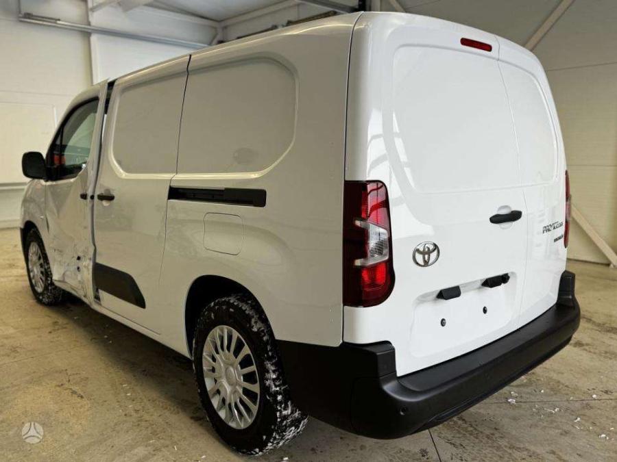 Balts Toyota Proace City 2025 Radviliškis, ar dzinēja tilpumu 0.00 L un nobraukumu 150 tūkst. km par 18089 €, foto 9 vietnē AUTOMOTO.COM.LV