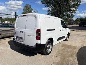 Balts Toyota Proace City 2025 Kauņa, ar dzinēja tilpumu 1.50 L un nobraukumu 13 tūkst. km par 9900 €, foto 4 vietnē AUTOMOTO.COM.LV
