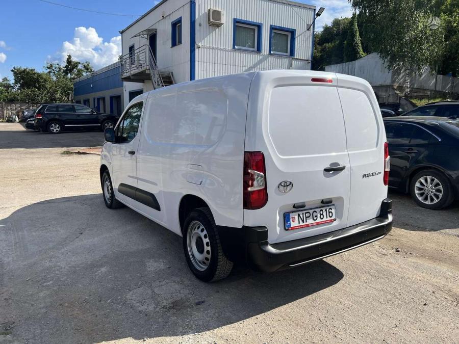 Balts Toyota Proace City 2025 Kauņa, ar dzinēja tilpumu 1.50 L un nobraukumu 13 tūkst. km par 9900 €, foto 5 vietnē AUTOMOTO.COM.LV