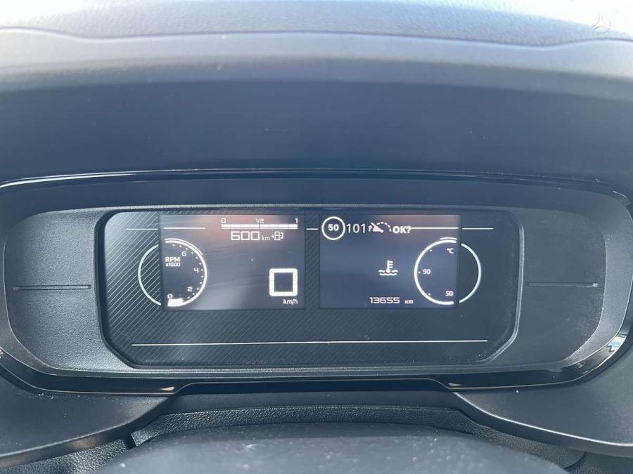 Balts Toyota Proace City 2025 Kauņa, ar dzinēja tilpumu 1.50 L un nobraukumu 13 tūkst. km par 9900 €, foto 27 vietnē AUTOMOTO.COM.LV