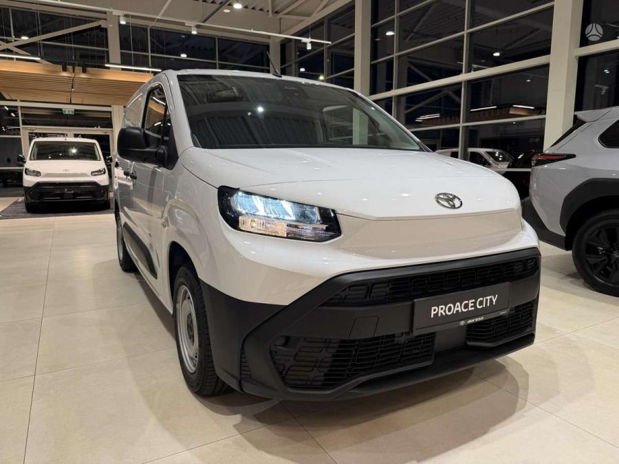 Белый Тойота Proace City 2026 в Паневежис, объемом двигателя 1.50 л и пробегом 1 тыс. км за 22300 €, фото 28 на AUTOMOTO.COM.LV