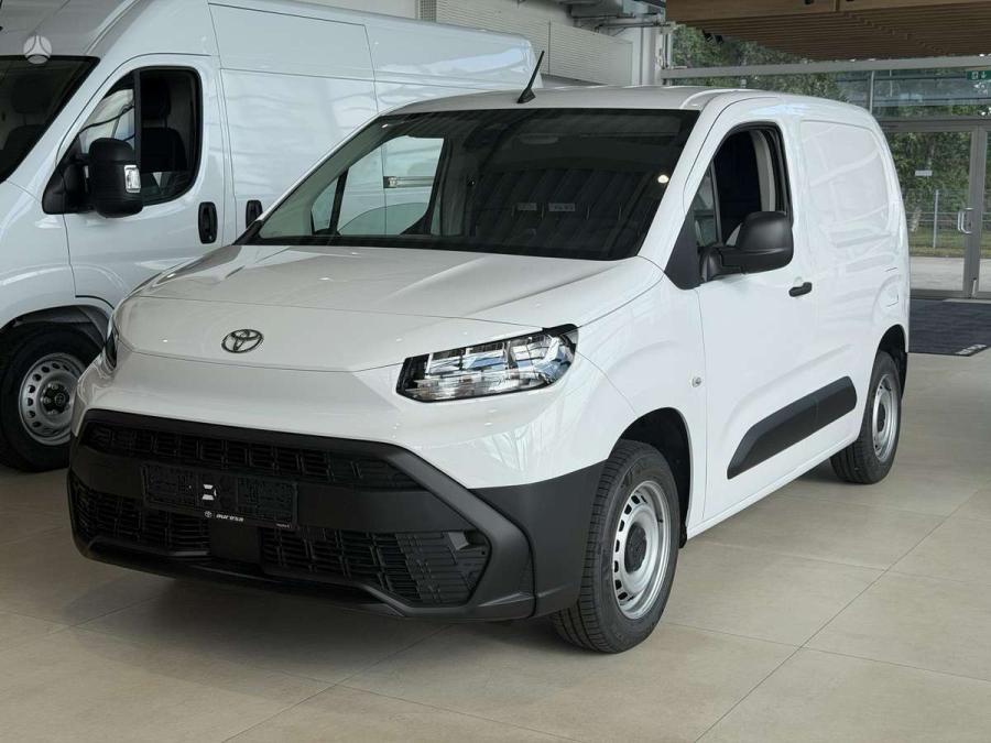 Balts Toyota Proace City 2026 Panevēža, ar dzinēja tilpumu 1.50 L un nobraukumu 0 tūkst. km par 19990 €, foto 1 vietnē AUTOMOTO.COM.LV