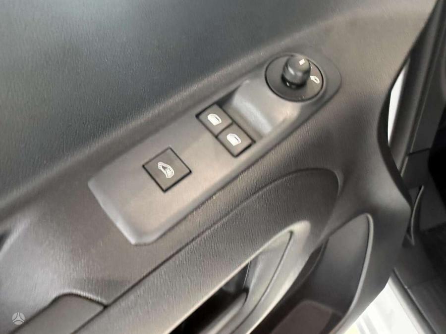 Balts Toyota Proace City 2026 Panevēža, ar dzinēja tilpumu 1.50 L un nobraukumu 0 tūkst. km par 19990 €, foto 9 vietnē AUTOMOTO.COM.LV