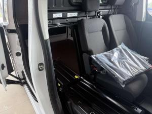 Balts Toyota Proace City 2026 Panevēža, ar dzinēja tilpumu 1.50 L un nobraukumu 0 tūkst. km par 19990 €, foto 13 vietnē AUTOMOTO.COM.LV