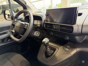 White Toyota Proace City 2026 in Panevezys, with an engine capacity of 1.50 L and mileage of 0 thousand km for 20690 €, photo 17 on AUTOMOTO.COM.LV