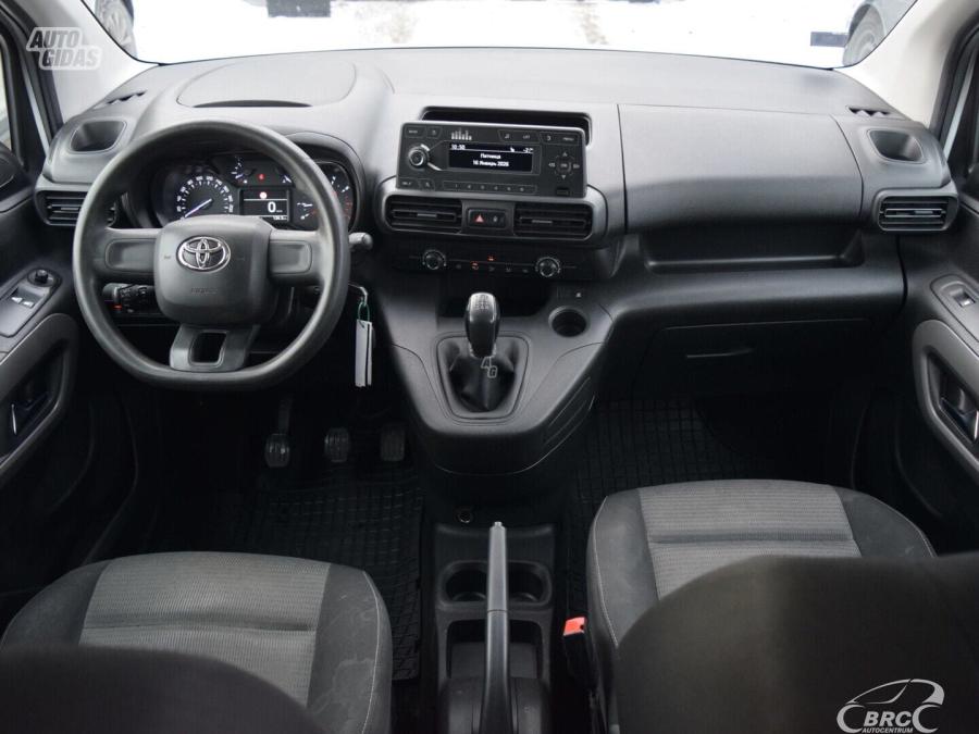 Balts Toyota Proace City 2020 Rīga, ar dzinēja tilpumu 1.50 L un nobraukumu 258 tūkst. km par 9900 €, foto 4 vietnē AUTOMOTO.COM.LV