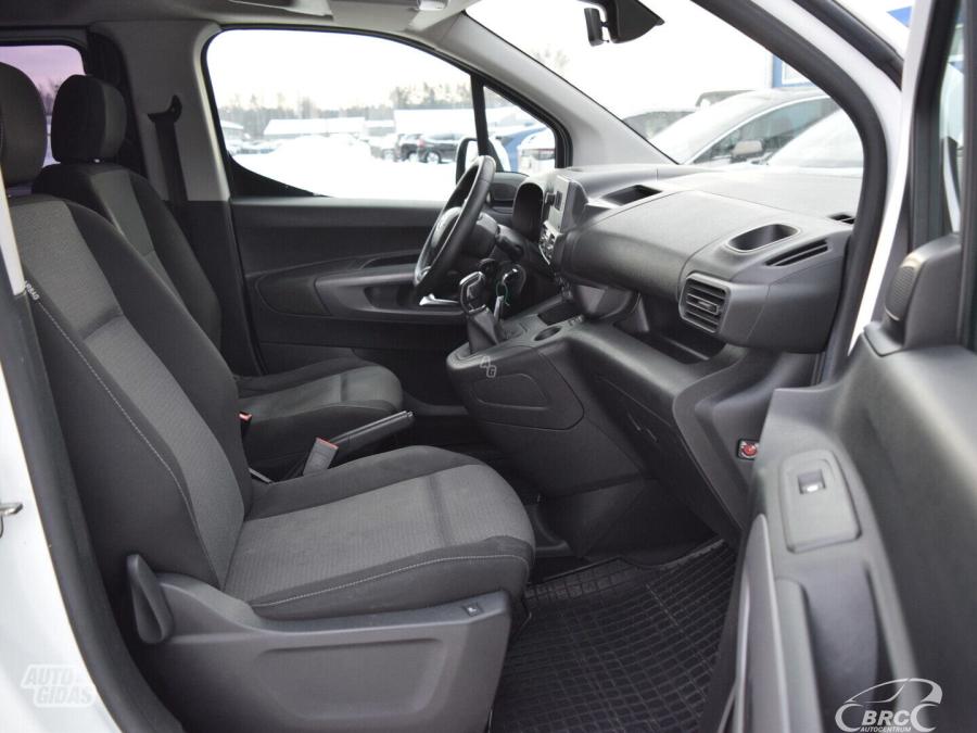 Balts Toyota Proace City 2020 Rīga, ar dzinēja tilpumu 1.50 L un nobraukumu 258 tūkst. km par 9900 €, foto 13 vietnē AUTOMOTO.COM.LV