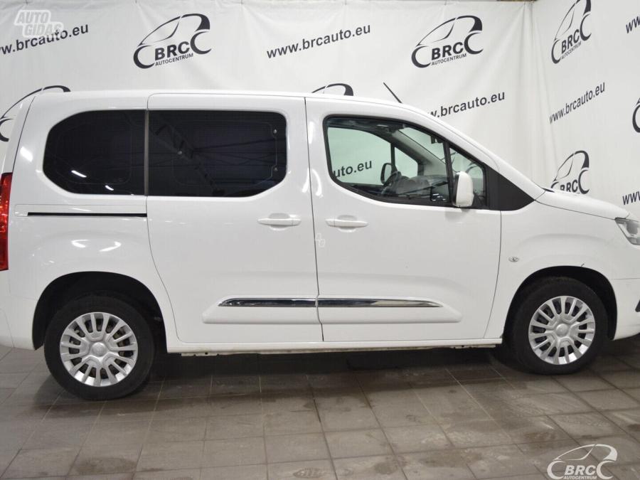 Balts Toyota Proace City 2020 Rīga, ar dzinēja tilpumu 1.50 L un nobraukumu 258 tūkst. km par 9900 €, foto 23 vietnē AUTOMOTO.COM.LV