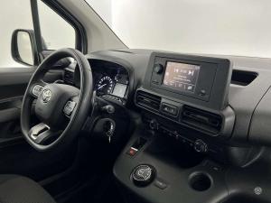 White Toyota Proace City 2023 in Vilnius, with an engine capacity of 1.50 L and mileage of 37 thousand km for 18900 €, photo 9 on AUTOMOTO.COM.LV
