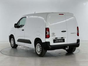 White Toyota Proace City 2023 in Vilnius, with an engine capacity of 1.50 L and mileage of 37 thousand km for 18900 €, photo 17 on AUTOMOTO.COM.LV