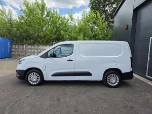 Balts Toyota Proace City 2024 Kauņa, ar dzinēja tilpumu 1.50 L un nobraukumu 75 tūkst. km par 6900 €, foto 7 vietnē AUTOMOTO.COM.LV