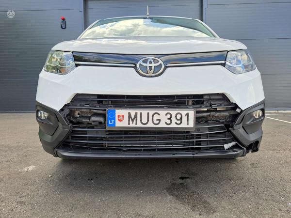 Balts Toyota Proace City 2024 Kauņa, ar dzinēja tilpumu 1.50 L un nobraukumu 75 tūkst. km par 6900 €, foto 10 vietnē AUTOMOTO.COM.LV
