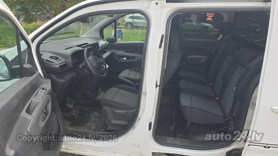 Balts Toyota Proace City 2020 Tallina, ar dzinēja tilpumu 1.50 L un nobraukumu 200 tūkst. km par 11300 €, foto 9 vietnē AUTOMOTO.COM.LV