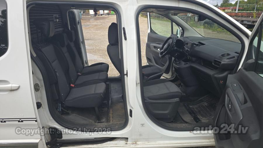 Balts Toyota Proace City 2020 Tallina, ar dzinēja tilpumu 1.50 L un nobraukumu 200 tūkst. km par 11300 €, foto 10 vietnē AUTOMOTO.COM.LV