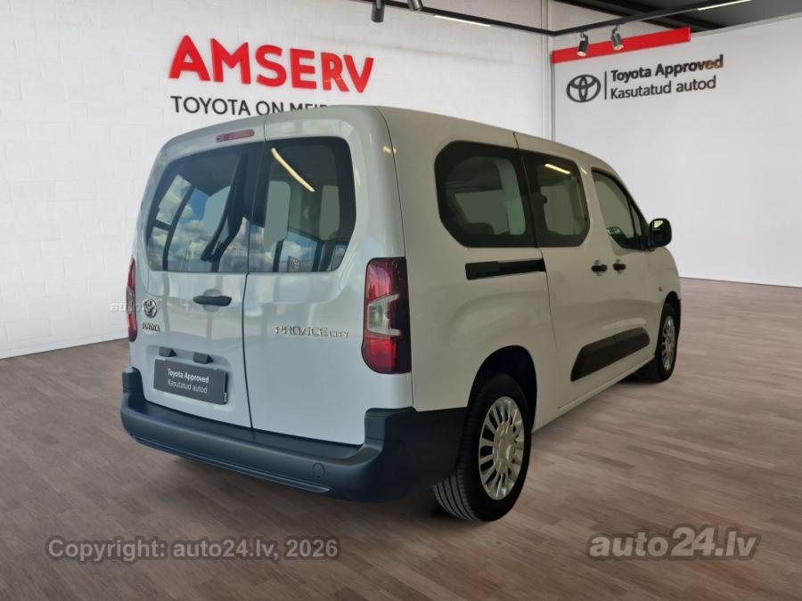 Balts Toyota Proace City 2023 Viljandi, ar dzinēja tilpumu 1.20 L un nobraukumu 82 tūkst. km par 16990 €, foto 3 vietnē AUTOMOTO.COM.LV