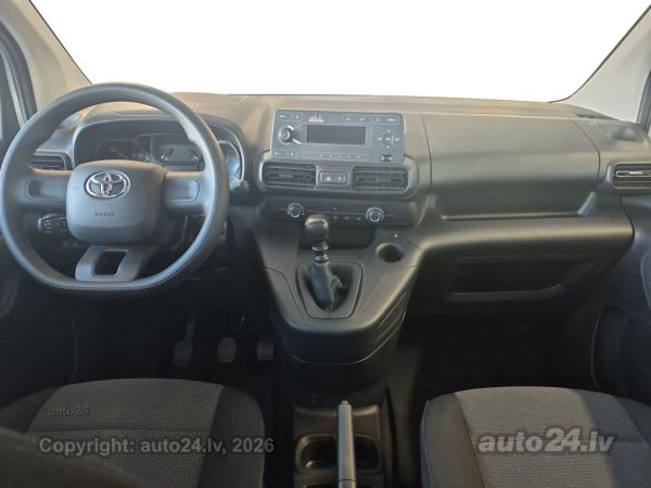 Toyota Proace City 2023 Viljandi vietnē Balts Toyota Proace City 2023 Viljandi, ar dzinēja tilpumu 1.20 L un nobraukumu 82 tūkst. km par 16990 €, foto 10 vietnē AUTOMOTO.COM.LV