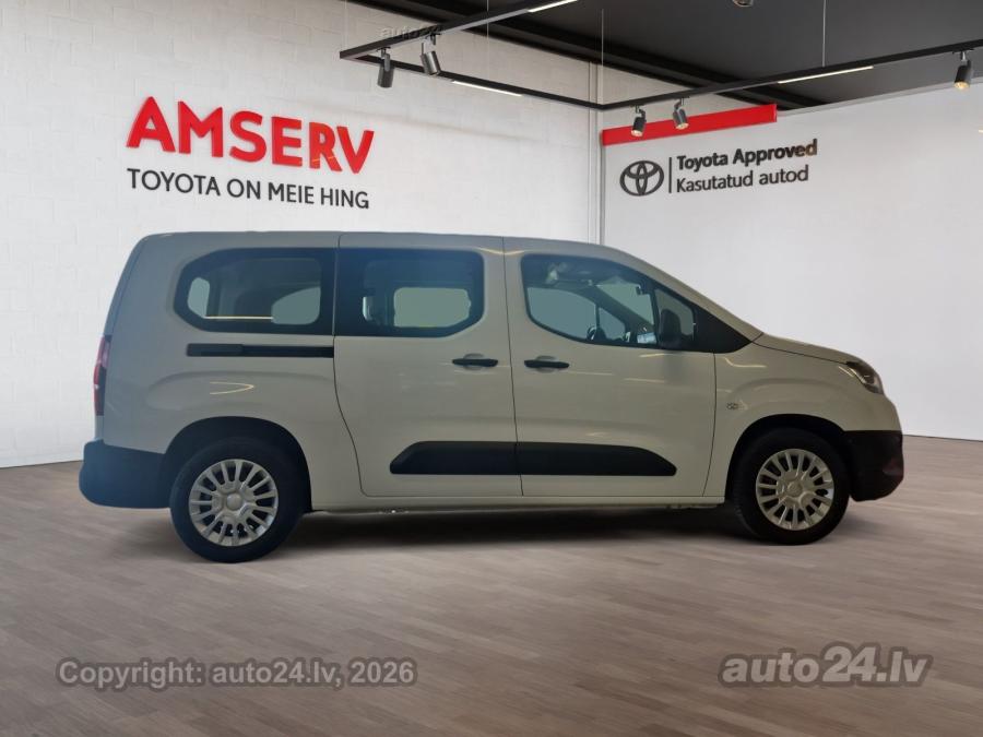 Balts Toyota Proace City 2023 Viljandi, ar dzinēja tilpumu 1.20 L un nobraukumu 82 tūkst. km par 16990 €, foto 17 vietnē AUTOMOTO.COM.LV