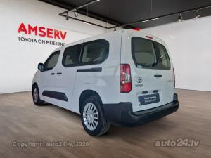 Balts Toyota Proace City 2023 Viljandi, ar dzinēja tilpumu 1.20 L un nobraukumu 82 tūkst. km par 16990 €, foto 18 vietnē AUTOMOTO.COM.LV