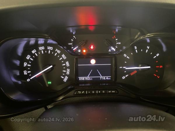 White Toyota Proace City 2023 in Tallinn, with an engine capacity of 1.20 L and mileage of 57 thousand km for 17900 €, photo 11 on AUTOMOTO.COM.LV