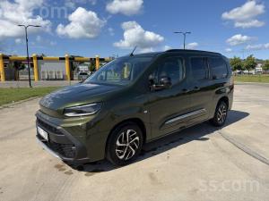 Green Toyota Proace 2024 in Liepaja, with an engine capacity of 1.50 L and mileage of 71 thousand km for 24000 €, photo  on AUTOMOTO.COM.LV