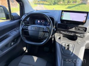 Zaļš Toyota Proace 2024 Liepāja, ar dzinēja tilpumu 1.50 L un nobraukumu 71 tūkst. km par 24000 €, foto 10 vietnē AUTOMOTO.COM.LV