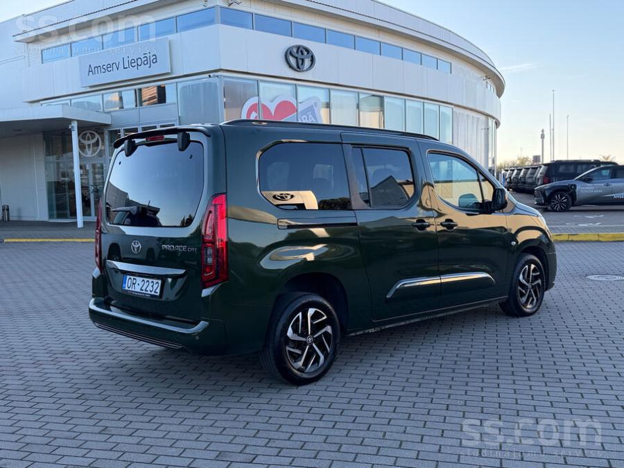 Green Toyota Proace 2024 in Liepaja, with an engine capacity of 1.50 L and mileage of 73 thousand km for 23900 €, photo 7 on AUTOMOTO.COM.LV