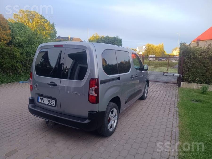 Grey Toyota Proace 2021 in Riga, with an engine capacity of 1.50 L and mileage of 81 thousand km for 10000 €, photo 5 on AUTOMOTO.COM.LV