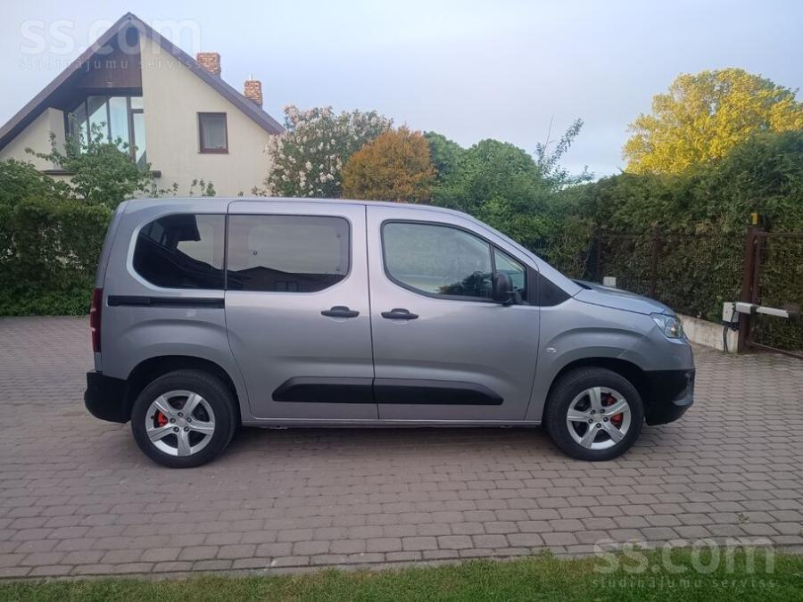 Grey Toyota Proace 2021 in Riga, with an engine capacity of 1.50 L and mileage of 81 thousand km for 10000 €, photo 6 on AUTOMOTO.COM.LV