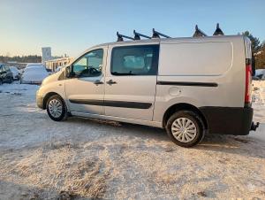 Grey Toyota Proace 2014 in Utena, with an engine capacity of 2.00 L and mileage of 206 thousand km for 4500 €, photo 7 on AUTOMOTO.COM.LV
