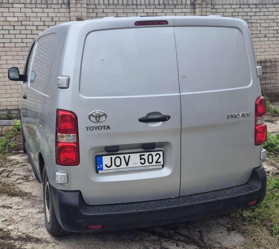 Pelēks Toyota Proace 2017 Kauņa, ar dzinēja tilpumu 1.56 L un nobraukumu 352 tūkst. km par 4000 €, foto 4 vietnē AUTOMOTO.COM.LV