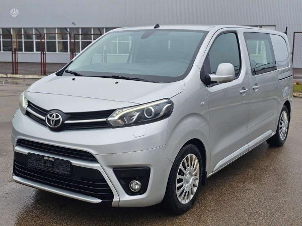 Grey Toyota Proace 2018 in Rokiskis, with an engine capacity of 1.56 L and mileage of 300 thousand km for 5650 €, photo 2 on AUTOMOTO.COM.LV