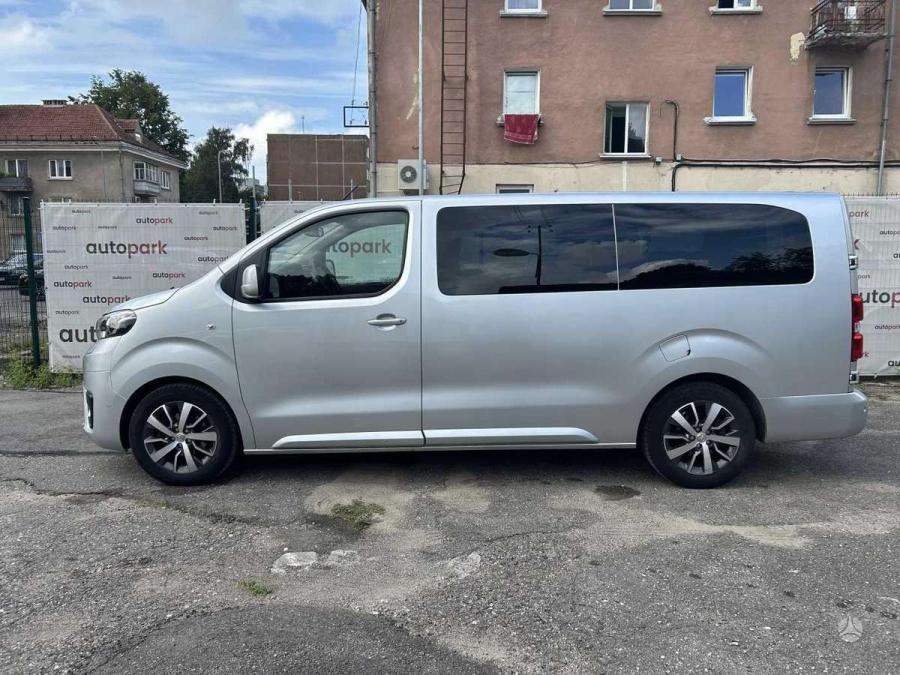 Grey Toyota Proace 2019 in Klaipeda, with an engine capacity of 2.00 L and mileage of 226 thousand km for 17500 €, photo 5 on AUTOMOTO.COM.LV