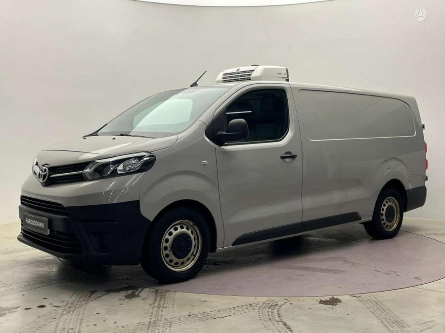 Pelēks Toyota Proace 2019 Panevēža, ar dzinēja tilpumu 2.00 L un nobraukumu 218 tūkst. km par 12990 €, foto 1 vietnē AUTOMOTO.COM.LV