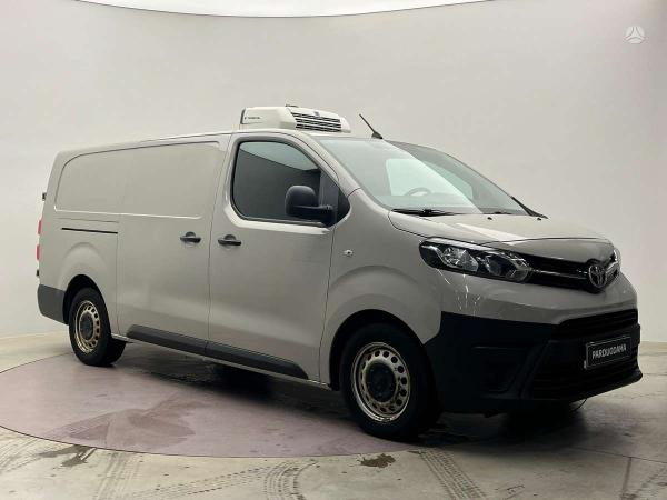 Grey Toyota Proace 2019 in Panevezys, with an engine capacity of 2.00 L and mileage of 218 thousand km for 12990 €, photo 3 on AUTOMOTO.COM.LV
