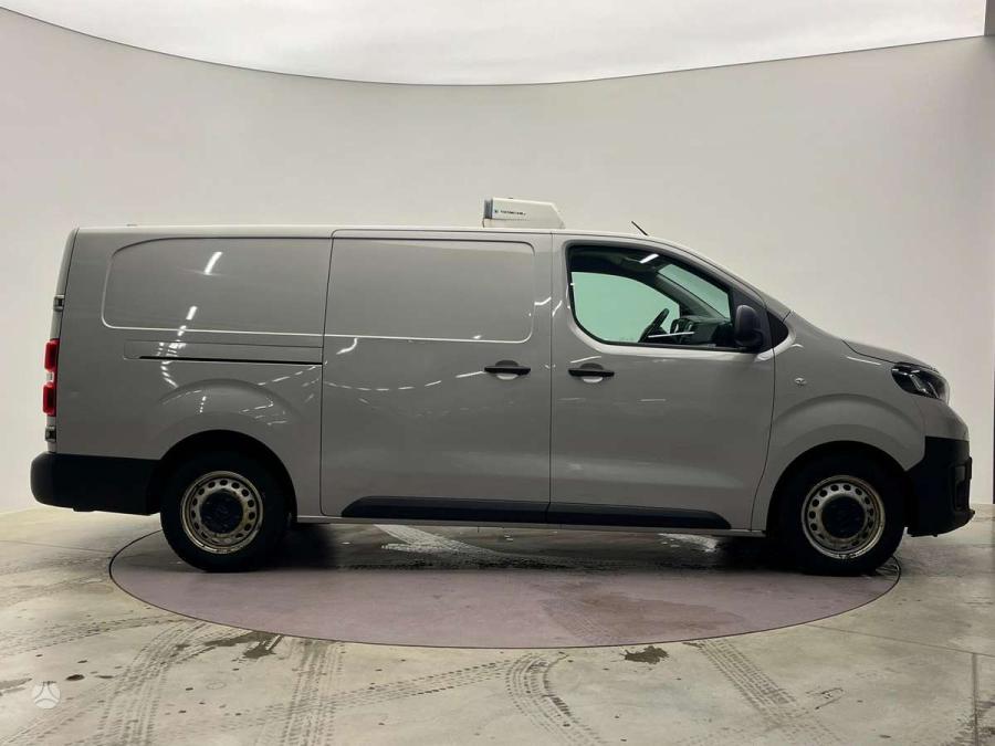 Pelēks Toyota Proace 2019 Panevēža, ar dzinēja tilpumu 2.00 L un nobraukumu 218 tūkst. km par 12990 €, foto 4 vietnē AUTOMOTO.COM.LV