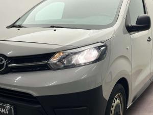 Pelēks Toyota Proace 2019 Panevēža, ar dzinēja tilpumu 2.00 L un nobraukumu 218 tūkst. km par 12990 €, foto 33 vietnē AUTOMOTO.COM.LV