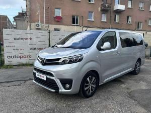 Pelēks Toyota Proace 2019 Klaipėda, ar dzinēja tilpumu 2.00 L un nobraukumu 226 tūkst. km par 17500 €, foto  vietnē AUTOMOTO.COM.LV
