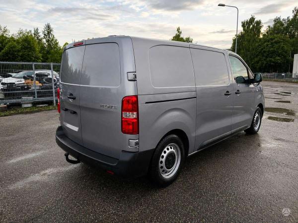 Pelēks Toyota Proace 2019 Pakruojis, ar dzinēja tilpumu 1.50 L un nobraukumu 204 tūkst. km par 7600 €, foto 3 vietnē AUTOMOTO.COM.LV