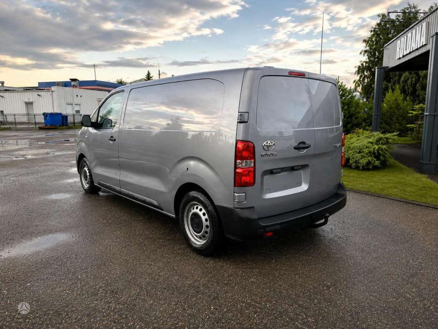 Pelēks Toyota Proace 2019 Pakruojis, ar dzinēja tilpumu 1.50 L un nobraukumu 204 tūkst. km par 7600 €, foto 5 vietnē AUTOMOTO.COM.LV