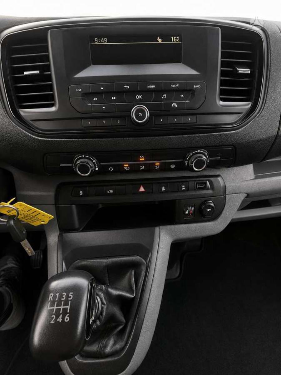 Pelēks Toyota Proace 2019 Pakruojis, ar dzinēja tilpumu 1.50 L un nobraukumu 204 tūkst. km par 7600 €, foto 6 vietnē AUTOMOTO.COM.LV