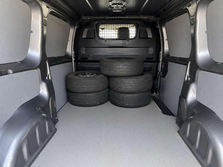 Pelēks Toyota Proace 2019 Pakruojis, ar dzinēja tilpumu 1.50 L un nobraukumu 204 tūkst. km par 7600 €, foto 7 vietnē AUTOMOTO.COM.LV