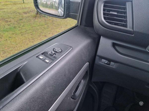 Pelēks Toyota Proace 2021 Kėdainiai, ar dzinēja tilpumu 2.00 L un nobraukumu 138 tūkst. km par 18700 €, foto 11 vietnē AUTOMOTO.COM.LV