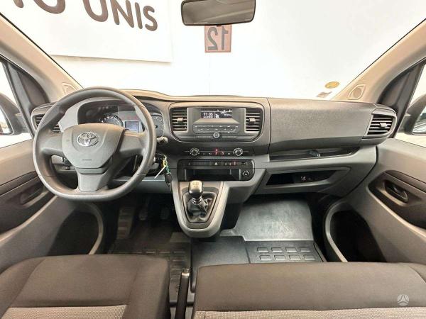 Pelēks Toyota Proace 2022 Viļņa, ar dzinēja tilpumu 1.50 L un nobraukumu 111 tūkst. km par 23474 €, foto 11 vietnē AUTOMOTO.COM.LV