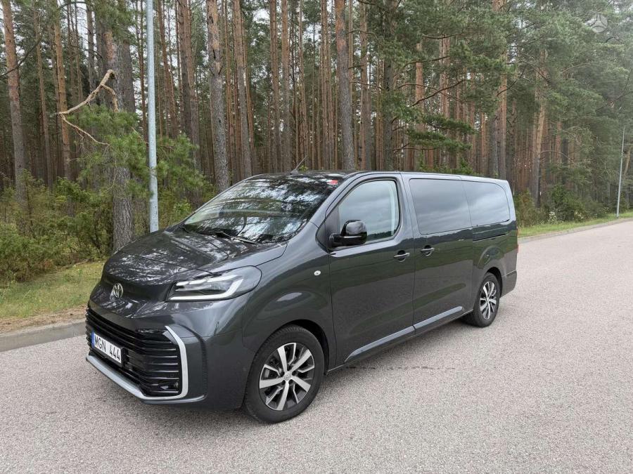 Grey Toyota Proace 2025 in Druskininkai, with an engine capacity of 2.00 L and mileage of 49 thousand km for 38500 €, photo 15 on AUTOMOTO.COM.LV