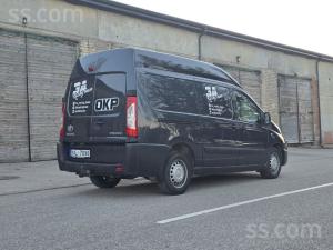 Pelēks Toyota Proace 2014 Cēsis, ar dzinēja tilpumu 2.00 L un nobraukumu 220 tūkst. km par 7150 €, foto 5 vietnē AUTOMOTO.COM.LV
