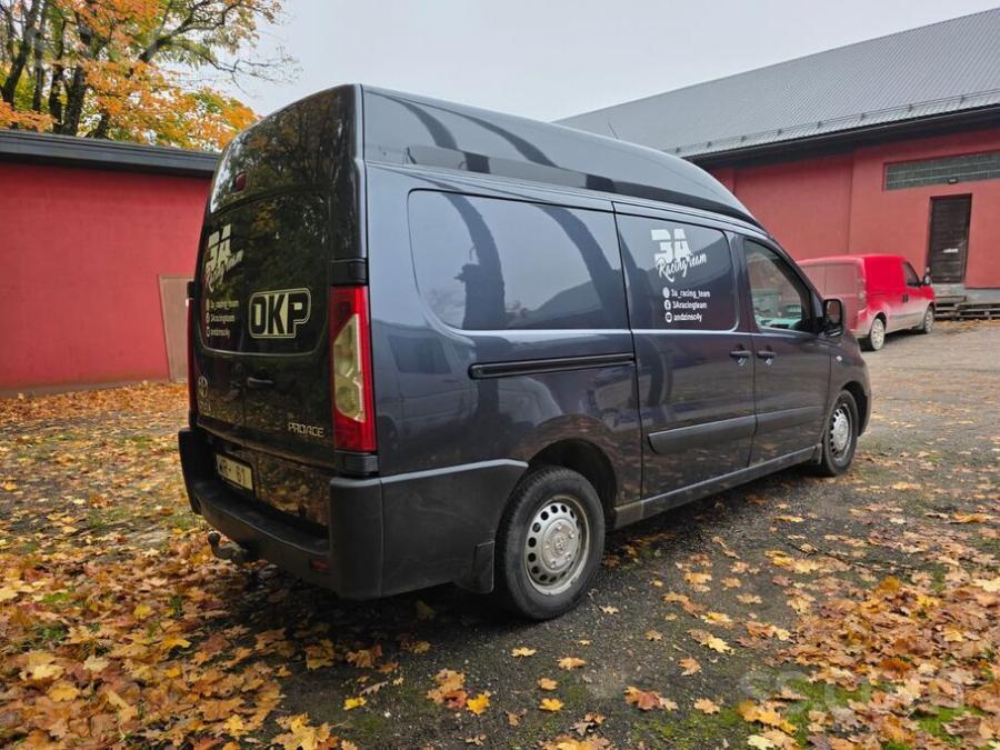 Pelēks Toyota Proace 2014 Cēsis, ar dzinēja tilpumu 2.00 L un nobraukumu 237 tūkst. km par 5500 €, foto 5 vietnē AUTOMOTO.COM.LV