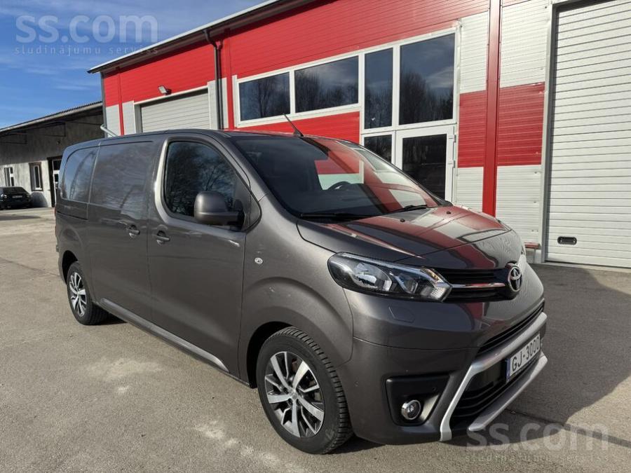 Pelēks Toyota Proace 2016 Valmiera, ar dzinēja tilpumu 2.00 L un nobraukumu 80 tūkst. km par 15600 €, foto 6 vietnē AUTOMOTO.COM.LV
