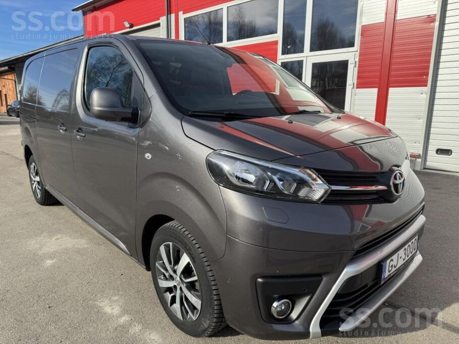 Pelēks Toyota Proace 2016 Valmiera, ar dzinēja tilpumu 2.00 L un nobraukumu 80 tūkst. km par 15600 €, foto 10 vietnē AUTOMOTO.COM.LV