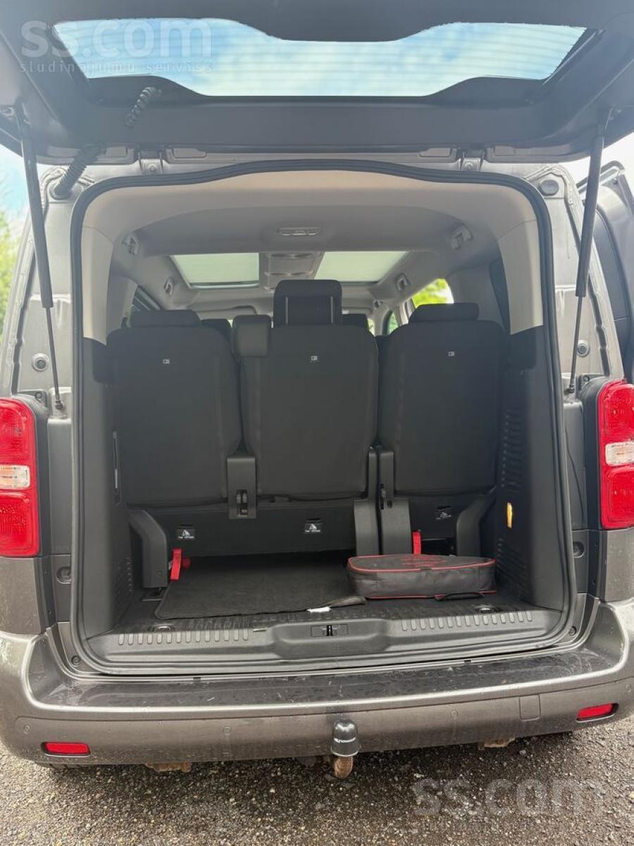 Pelēks Toyota Proace 2018 Rīga, ar dzinēja tilpumu 2.00 L un nobraukumu 0 tūkst. km par 17900 €, foto 5 vietnē AUTOMOTO.COM.LV